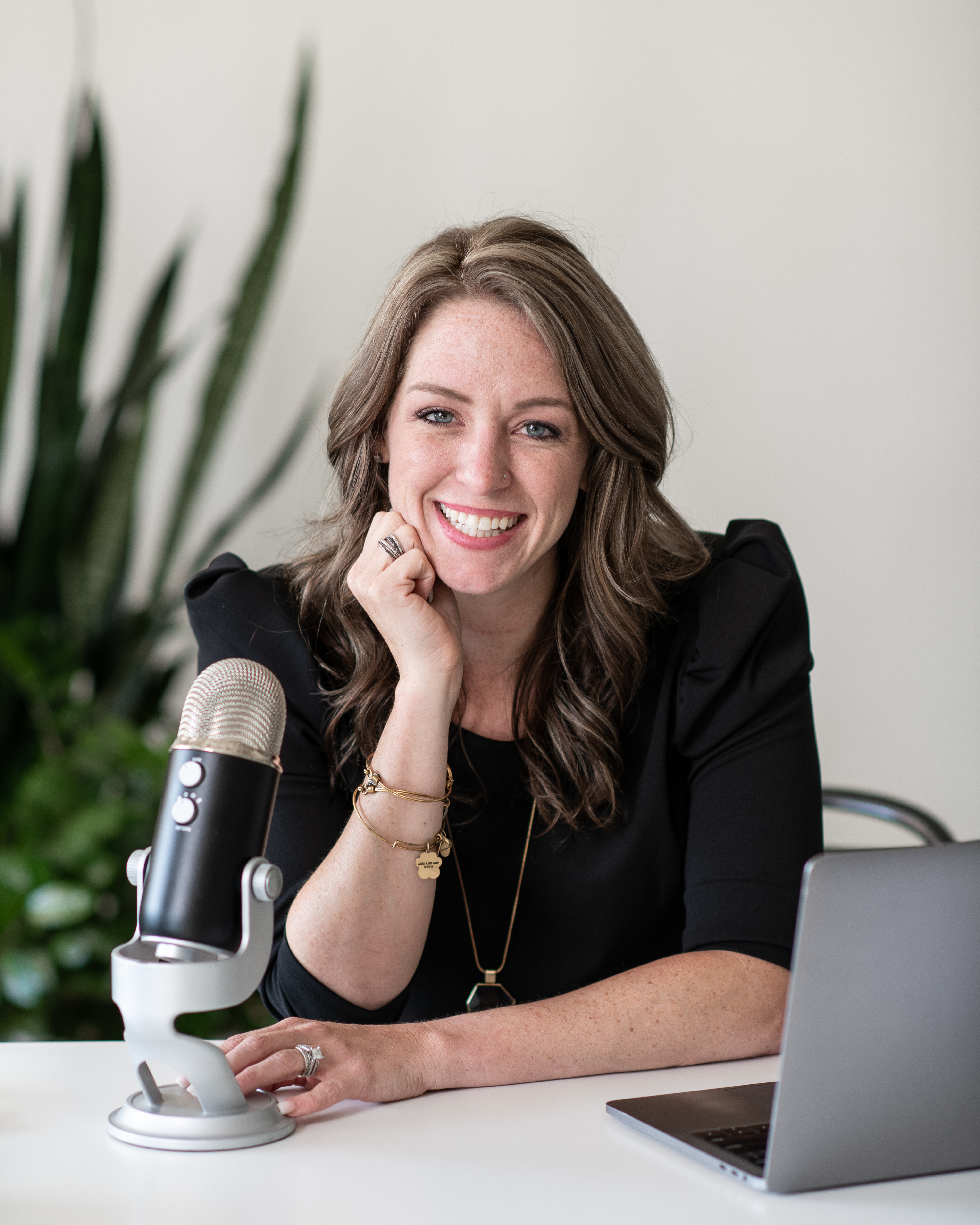 Rachel Brenke – The Signature C.E.O. Conference